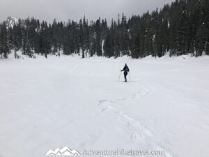Snowshoeing the Scenic Skyline Lake Trail in Washington State ...